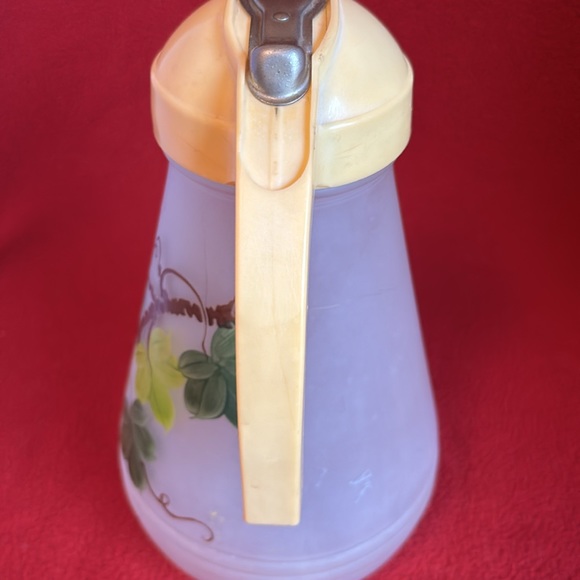 hazel | Dining | Mid Century Hazel Atlas Gay Fad Ivy Waffle Batter Pitcher | Poshmark